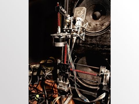 Rammstein's Native Instruments Rammfire plug-in - Behind the scenes ...