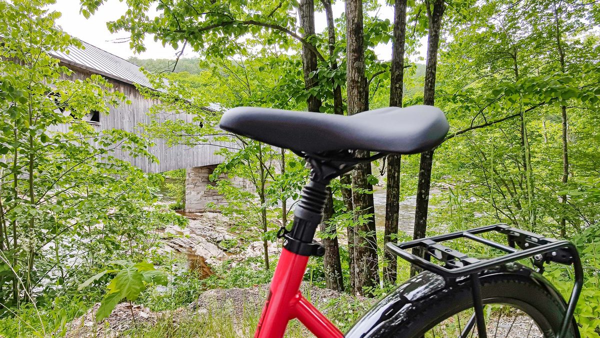 Trek Verve+ 2 Low-step Ebike review: A well-behaved city ebike | Tom's ...