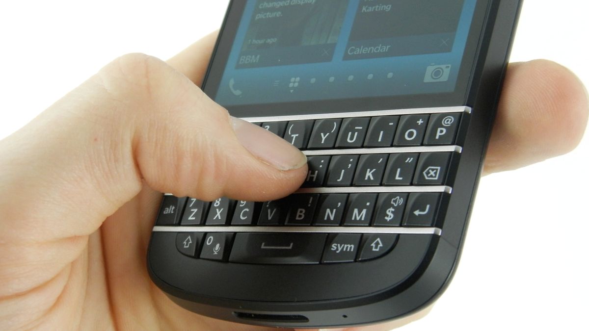 BlackBerry Q10 review | TechRadar
