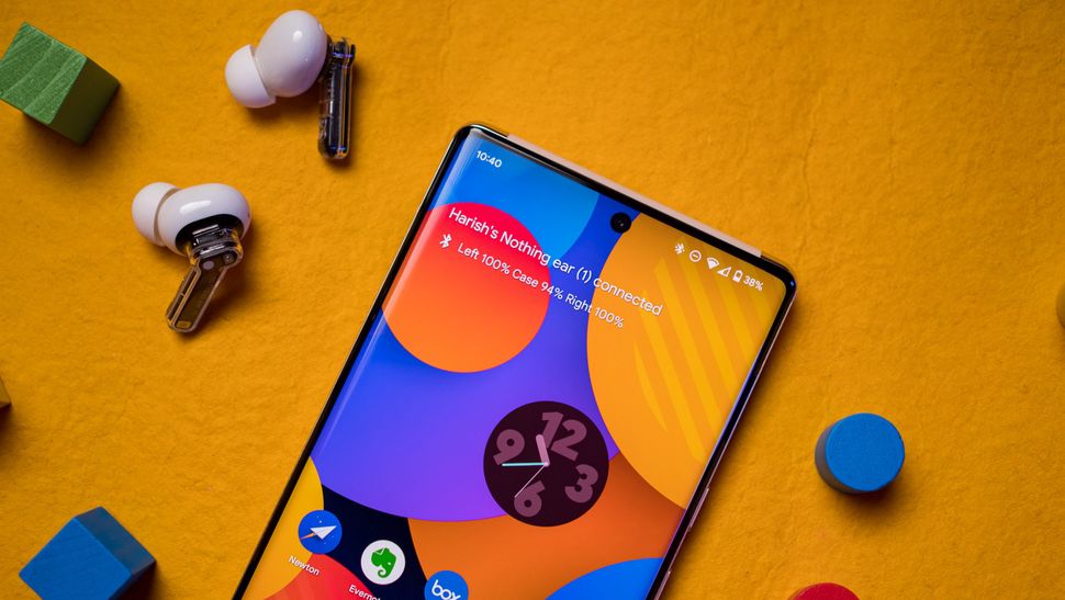 Google releases Android 13 QPR3 Beta 2.1, brings improvements to your Pixel's modem | Android ...