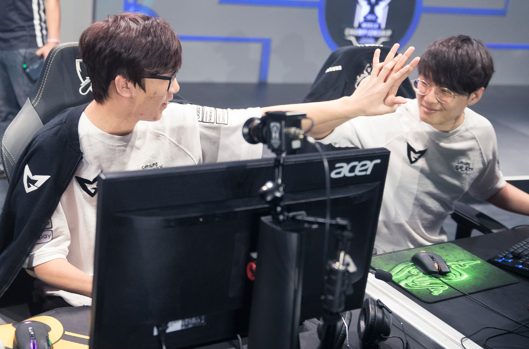 Get ready for the grand final of the League of Legends World ...