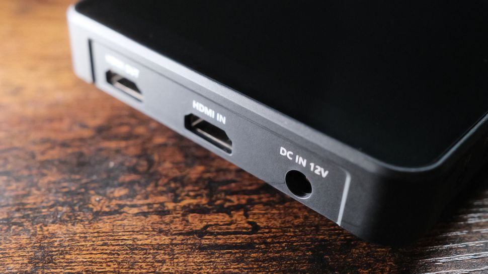 Neewer F700 field monitor review: the affordable all-rounder | Digital ...