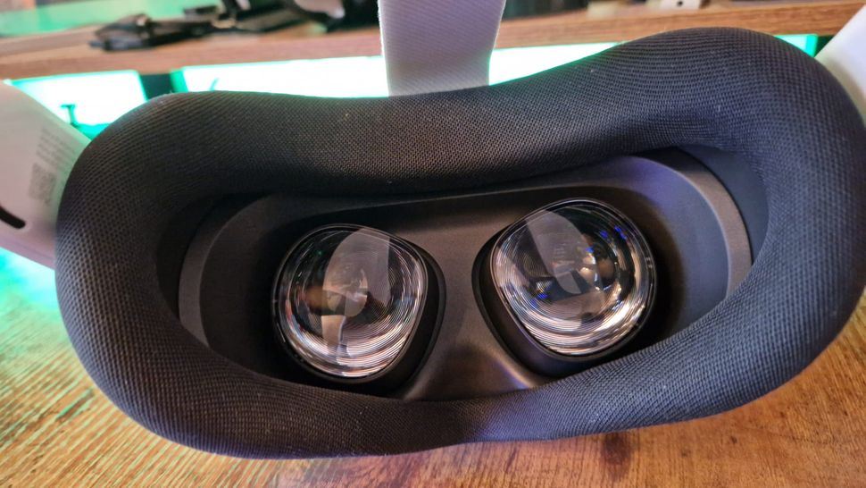 Meta Quest 3S review: “Maybe the best entry-level VR device ever ...