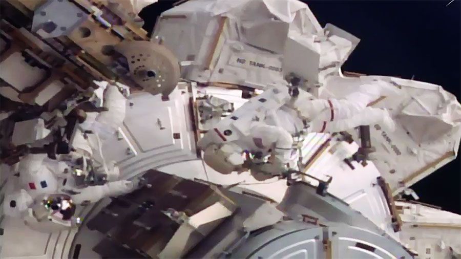 Spacewalk Photos: Astronauts Prep Space Station for Future Commercial ...