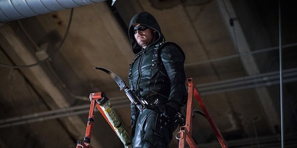 Arrow Is Bringing Two Important Villains Back For A Fun New Episode ...