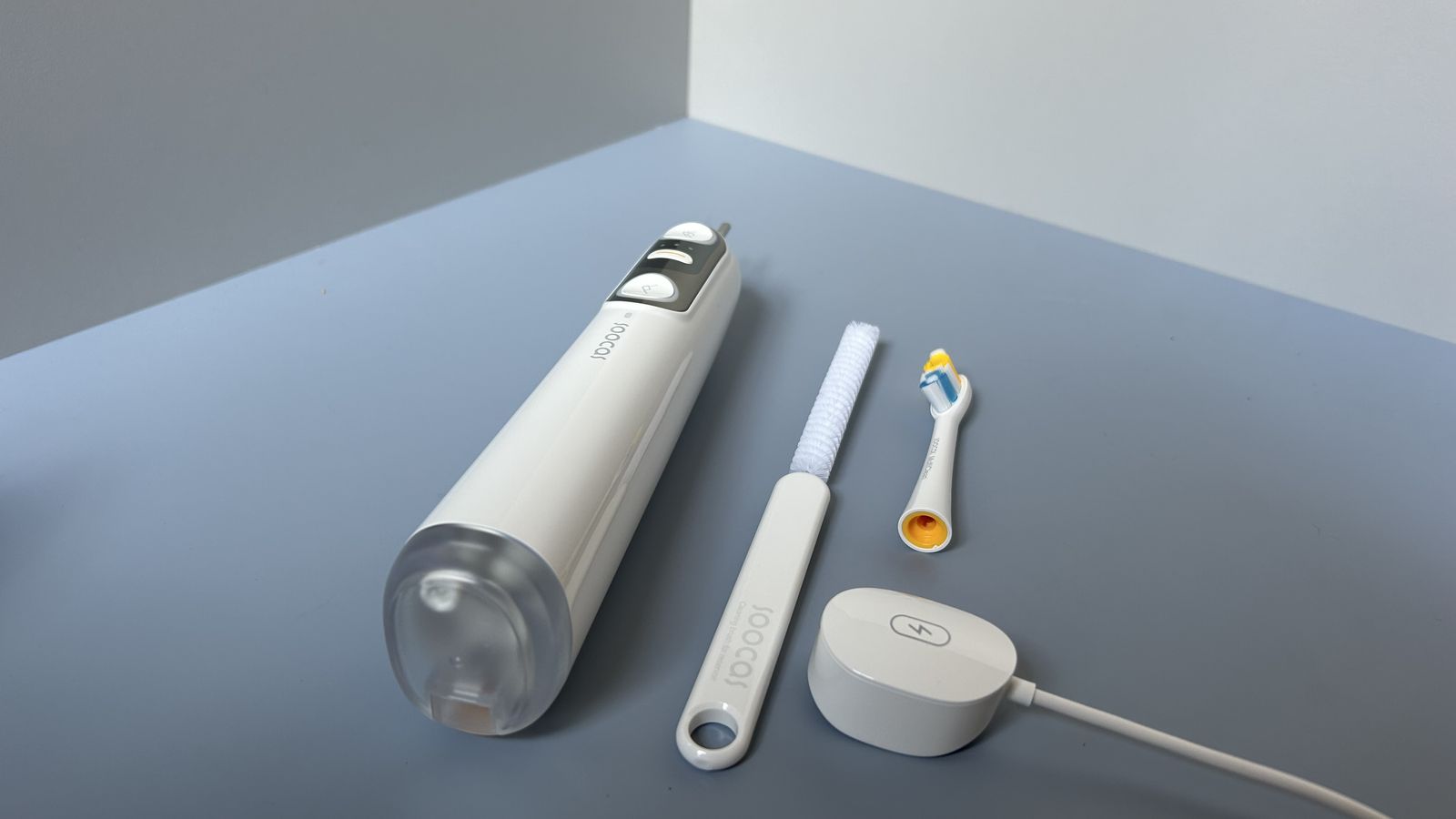 Soocas NEOS II review: a game-changer for lazy flossers | T3