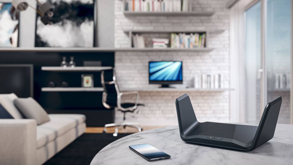 Netgear Nighthawk RAXE300 Review: Sleek Looks, Fast 6 GHz | Tom's Hardware