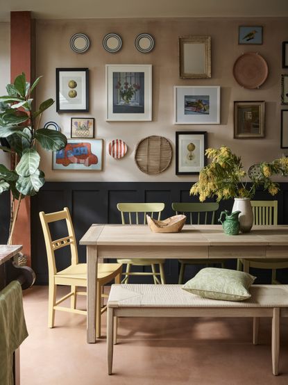 Decorating with plates has re-emerged as a design trend | Livingetc