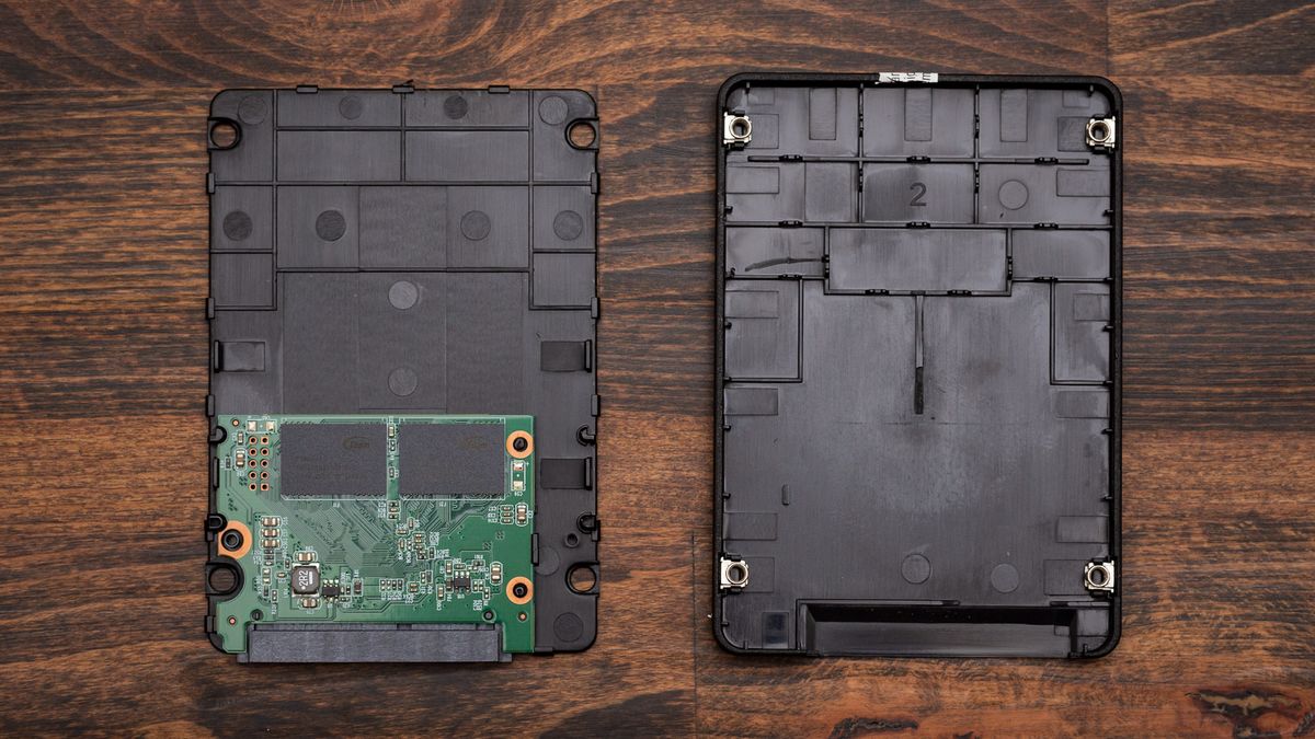 Team Group EX2 SATA SSD Review: Affordable but Lacking | Tom's Hardware