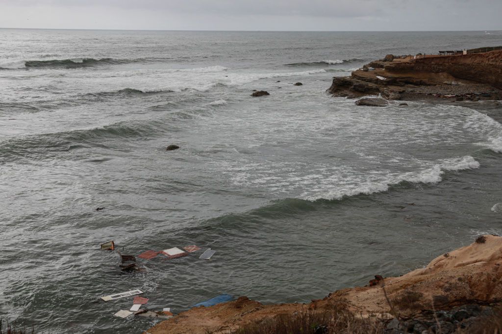 3 dead, dozens hurt after suspected smuggling boat capsizes off San ... 3 dead, dozens hurt after suspected smuggling boat capsizes off San ...