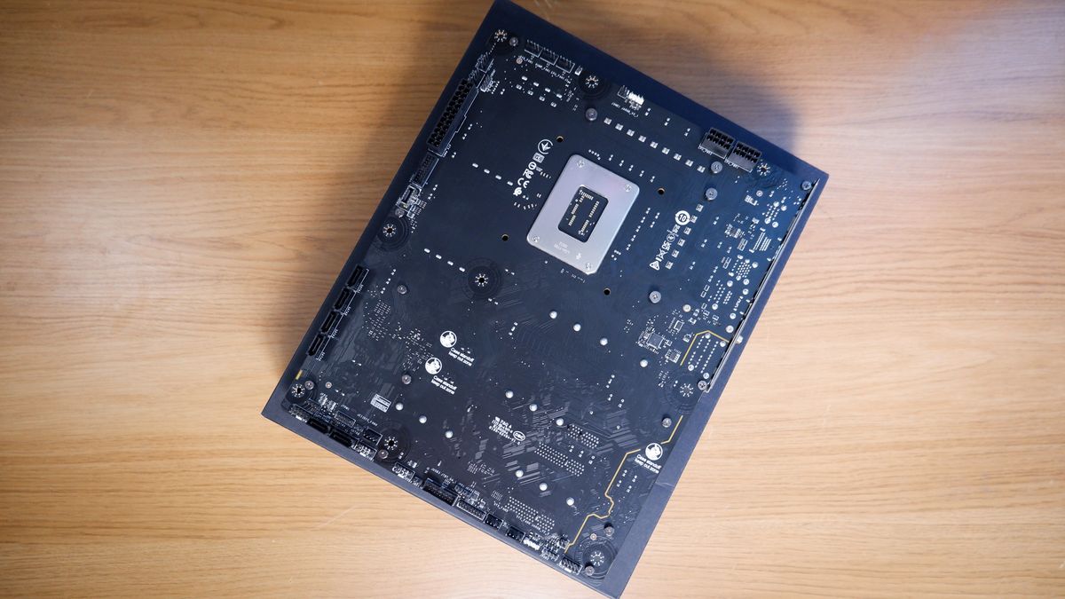 I built the mullet of gaming PCs with MSI's Project Zero 'Back-Connect ...