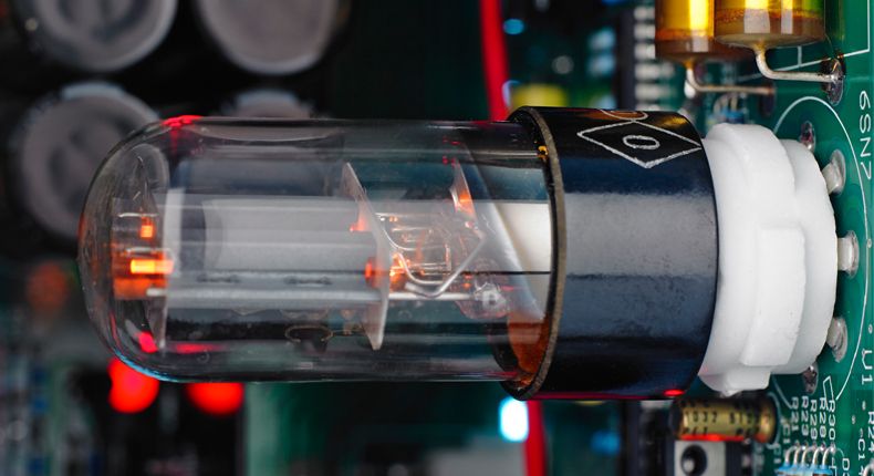 Aesthetix Janus Signature/Atlas Stereo Signature review | What Hi-Fi?