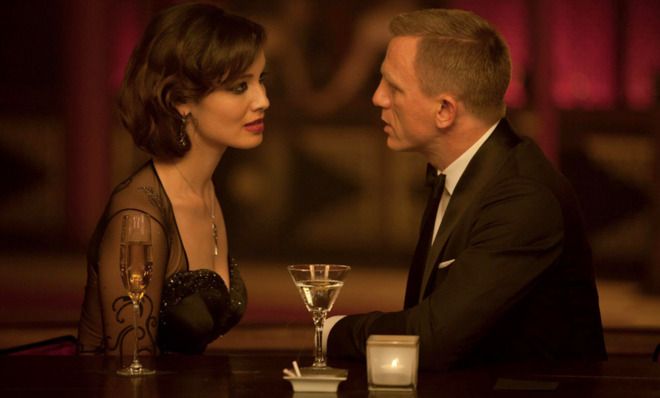 How to flirt, according to science | The Week