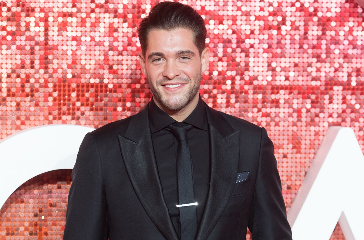 Love Island’s Jonny Mitchell splits from model fiancée Danielle ...