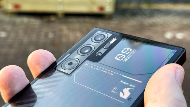 RedMagic 9 Pro review: Lightning fast and light on your wallet | Tom's ...