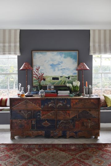 How to style a console table: 18 ideas for entryways and more | Homes ...