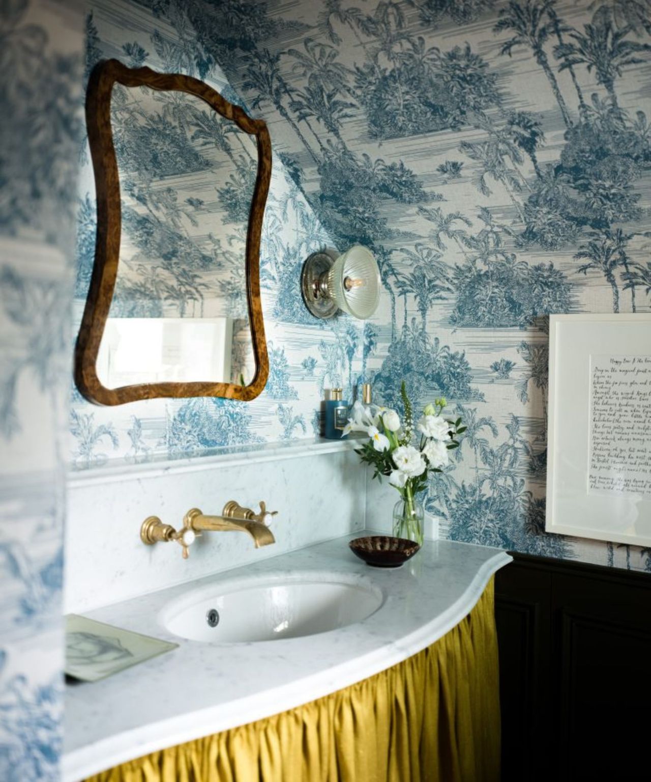 What is the new unexpected red theory? | Homes and Gardens