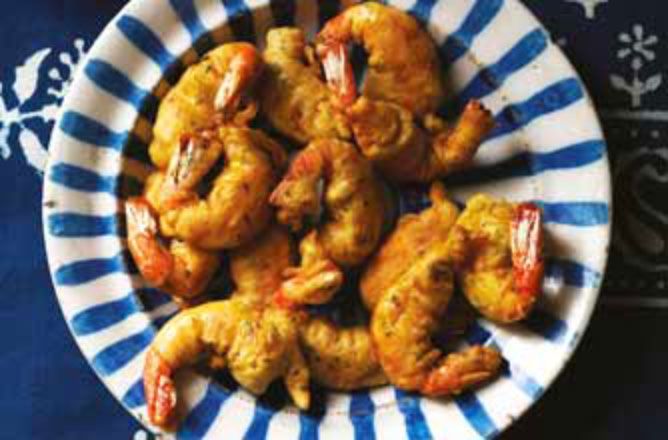 Gordon Ramsay's spicy prawn pakoras | Indian Recipes | GoodtoKnow