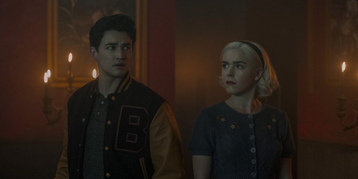 Chilling Adventures Of Sabrina Stars Break Down Nick And Sabrina's ...