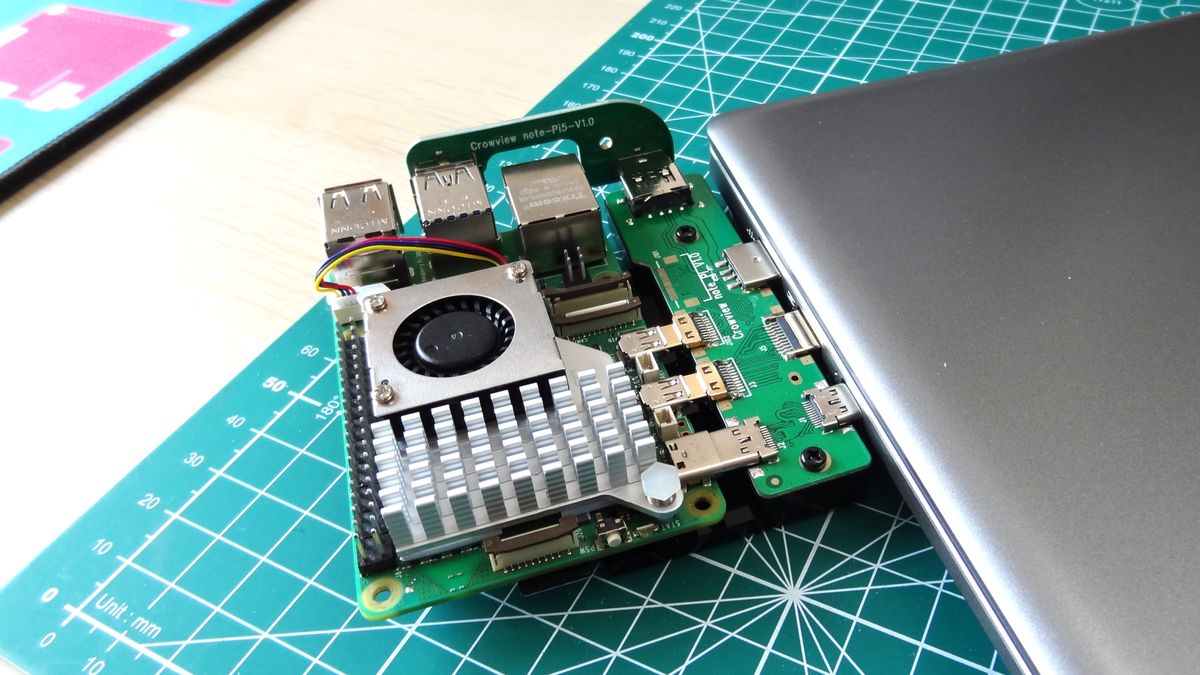 The nearest thing to a Raspberry Pi laptop is now cheaper for Black ...