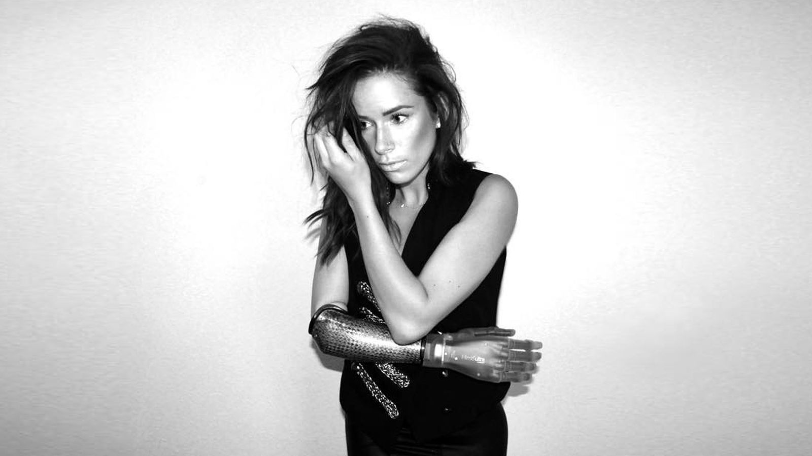 Rebekah Marine Modeling - Model to Walk Fashion Week With Bionic Arm ...