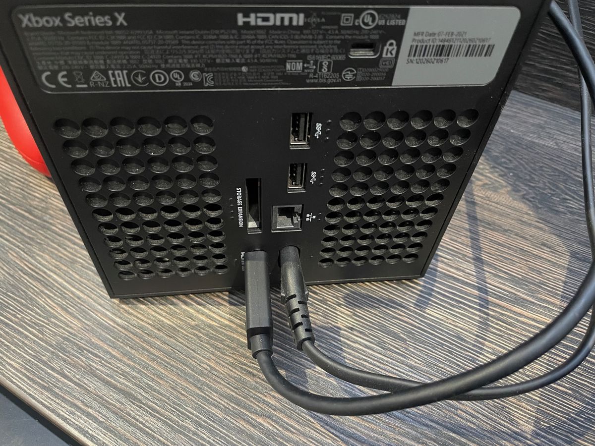 Don't believe the viral dusty Xbox Series X photo on Reddit — here's ...