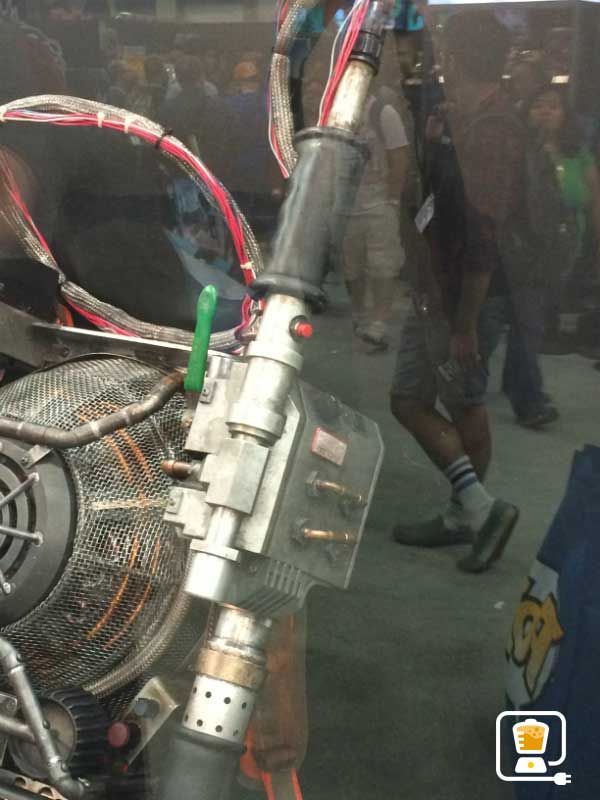 Close-Up Look At Ghostbusters' Proton Packs Is Pretty Exciting ...