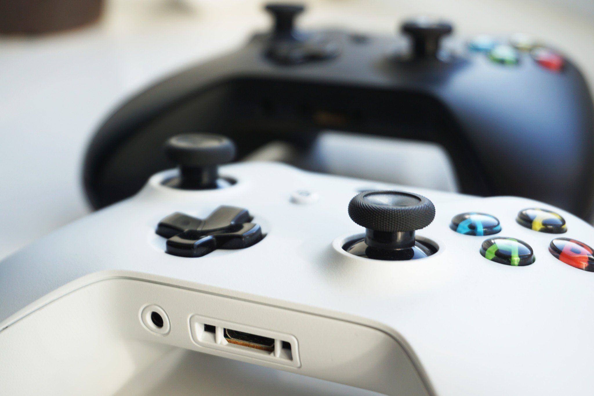 Get the most out of Xbox One's Activity Feed: Posting, commenting ...