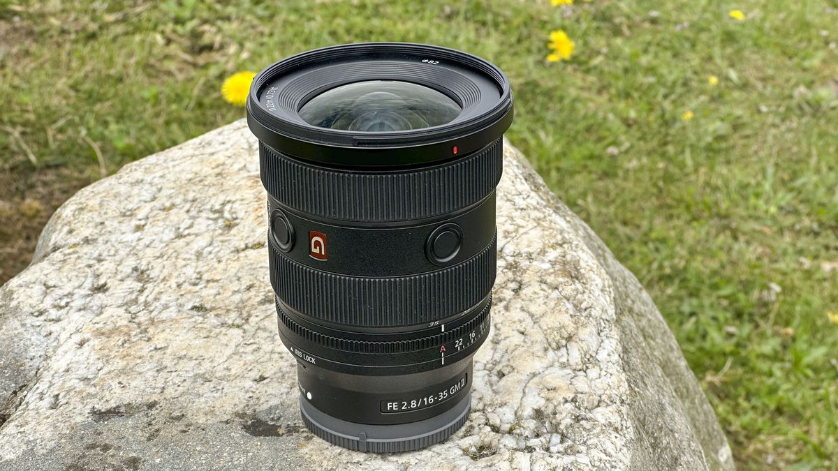 Best Sony lenses 2025: top lenses for Sony mirrorless cameras | TechRadar