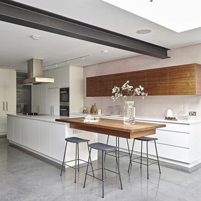 Breakfast bar ideas to make your kitchen more flexible | Ideal Home