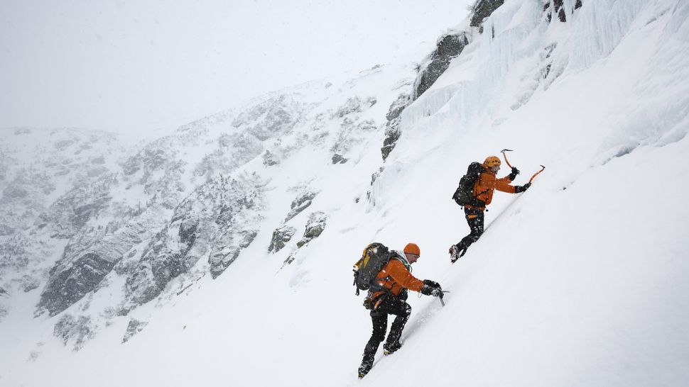 Mountaineering vs hiking: is there a difference? | Advnture