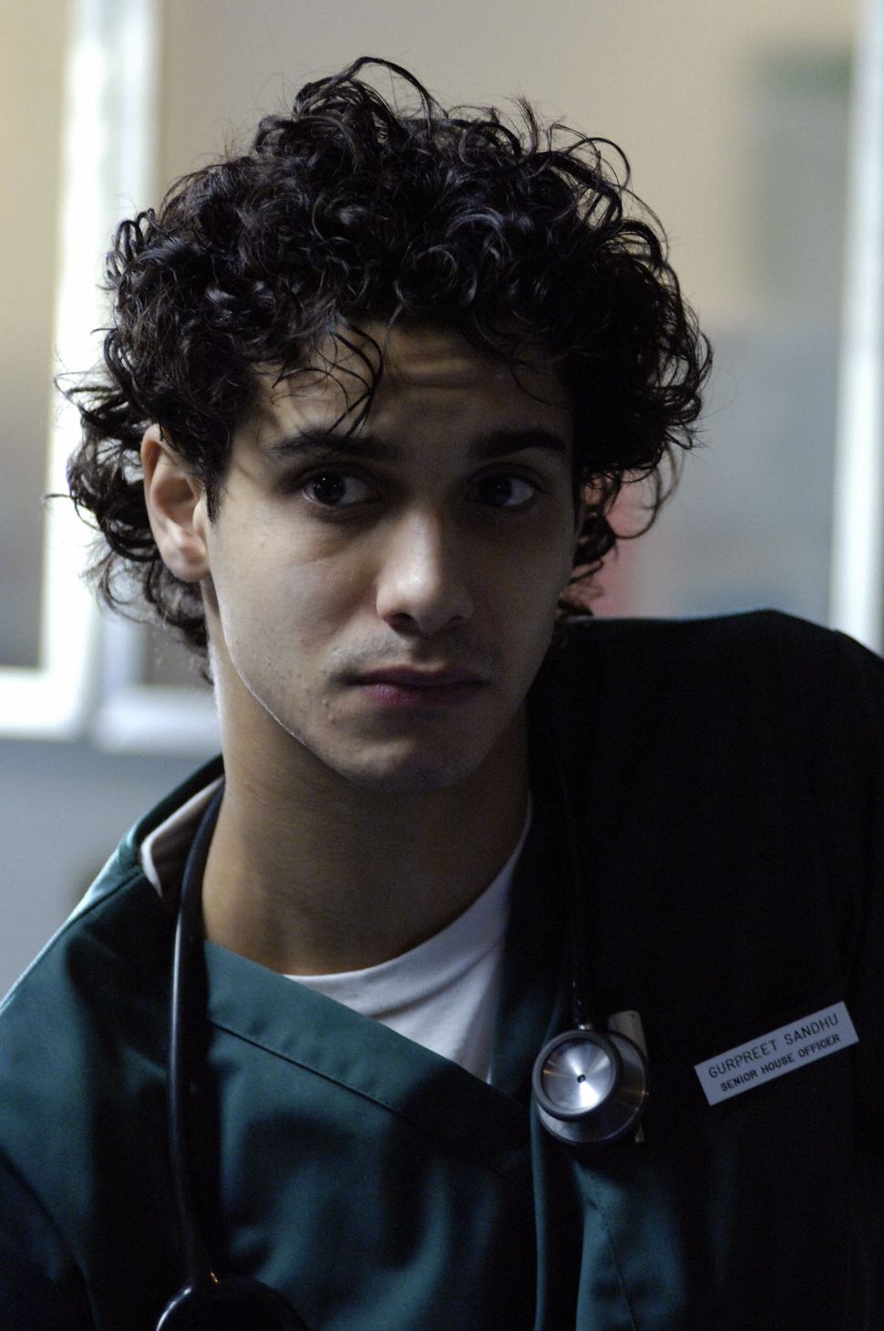 Guppy leaves – as a familiar face returns… | Episode | Casualty | What ...