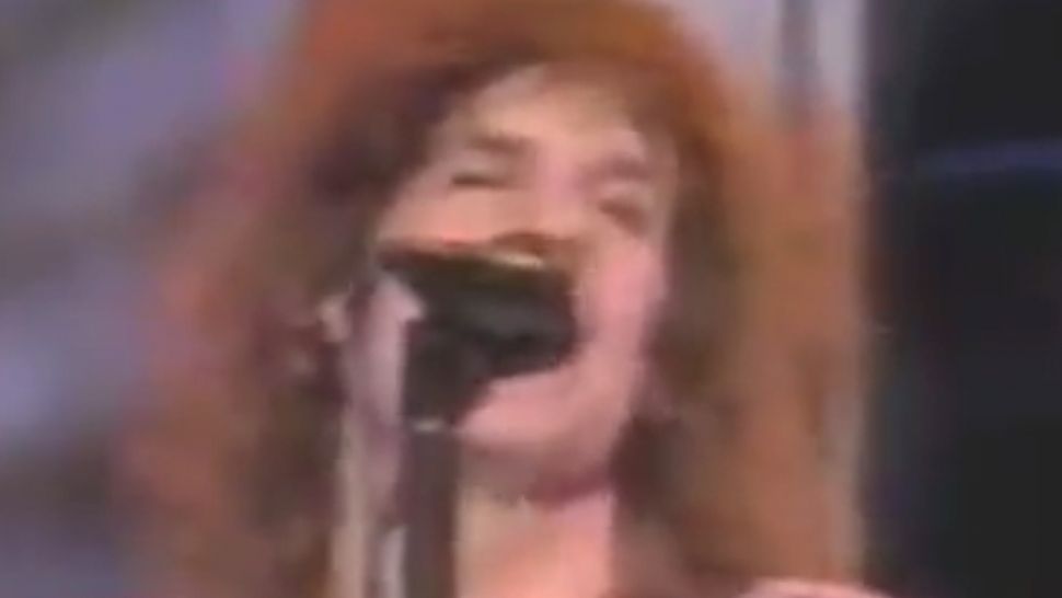 32 Of The Most Memorable Musical Guests In SNL History | Cinemablend