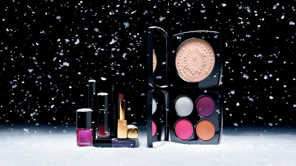 Chanel's Holiday 2024 Makeup Collection Revives My Usual Winter Beauty ...