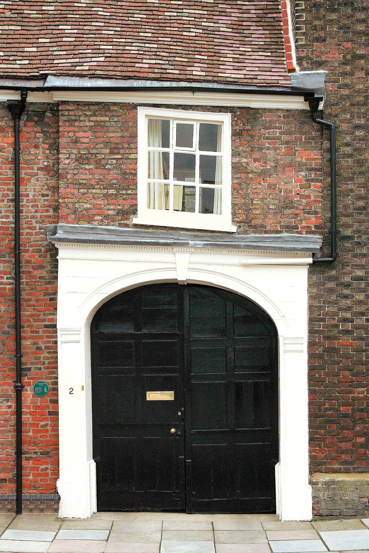 How to deal with cracks in walls and structural problems in old houses ...