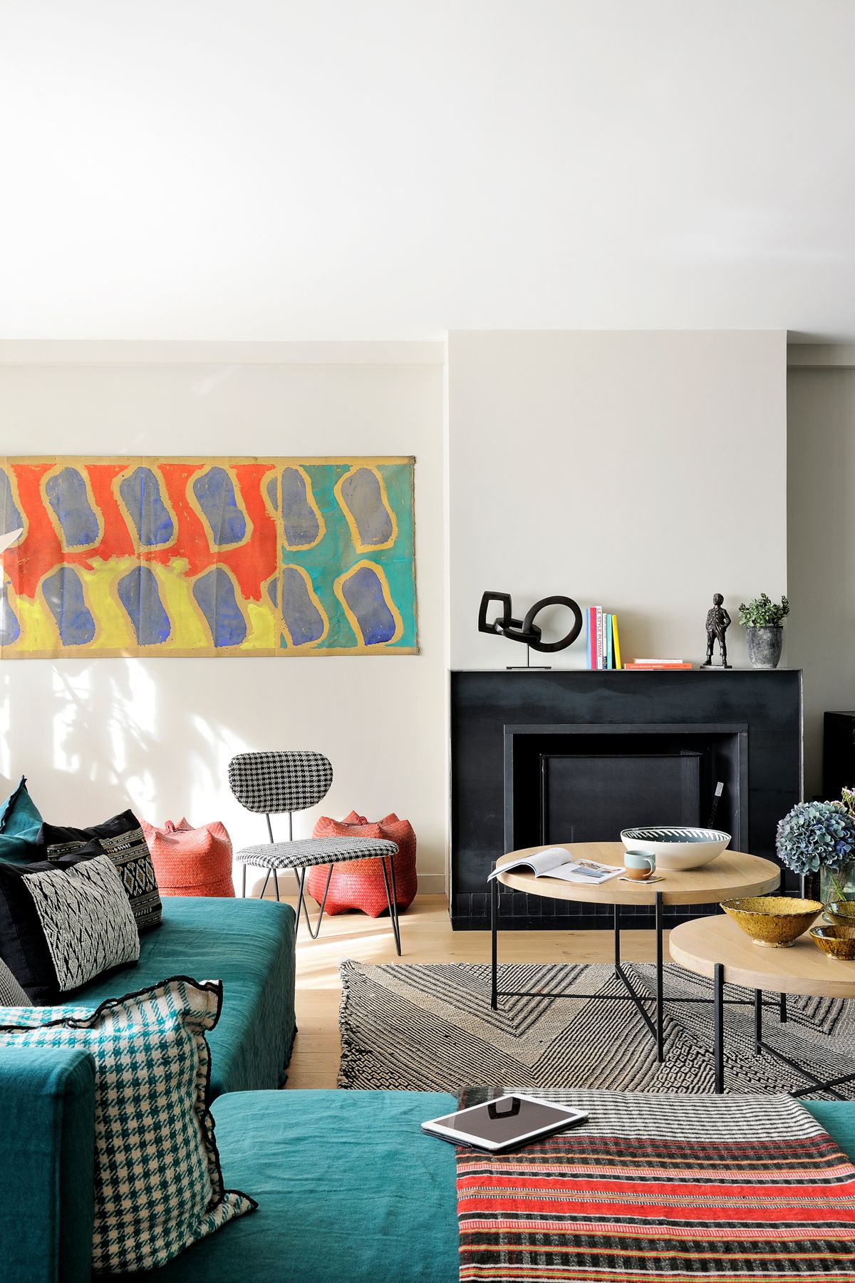 This modernist house in Paris boasts an individual laidback yet vibrant ...