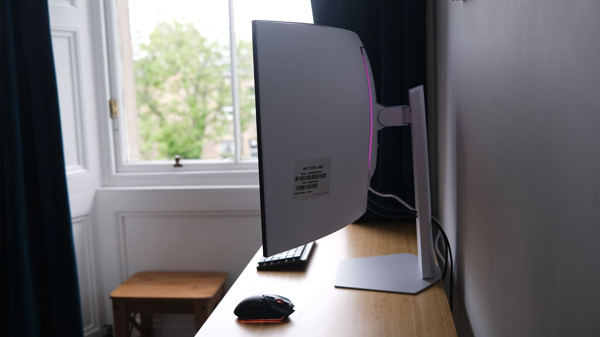 LG UltraGear GX9 review: OLED is the way for this 39-inch ultrawide ...