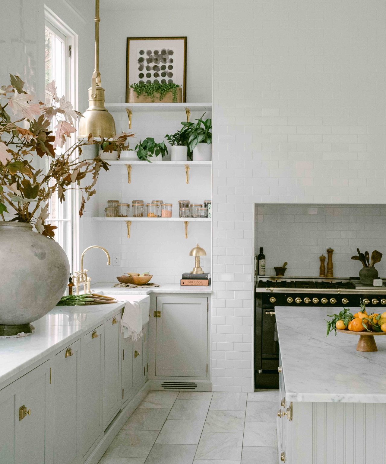 Light gray kitchen ideas: 10 soft and subtle spaces | Homes and Gardens