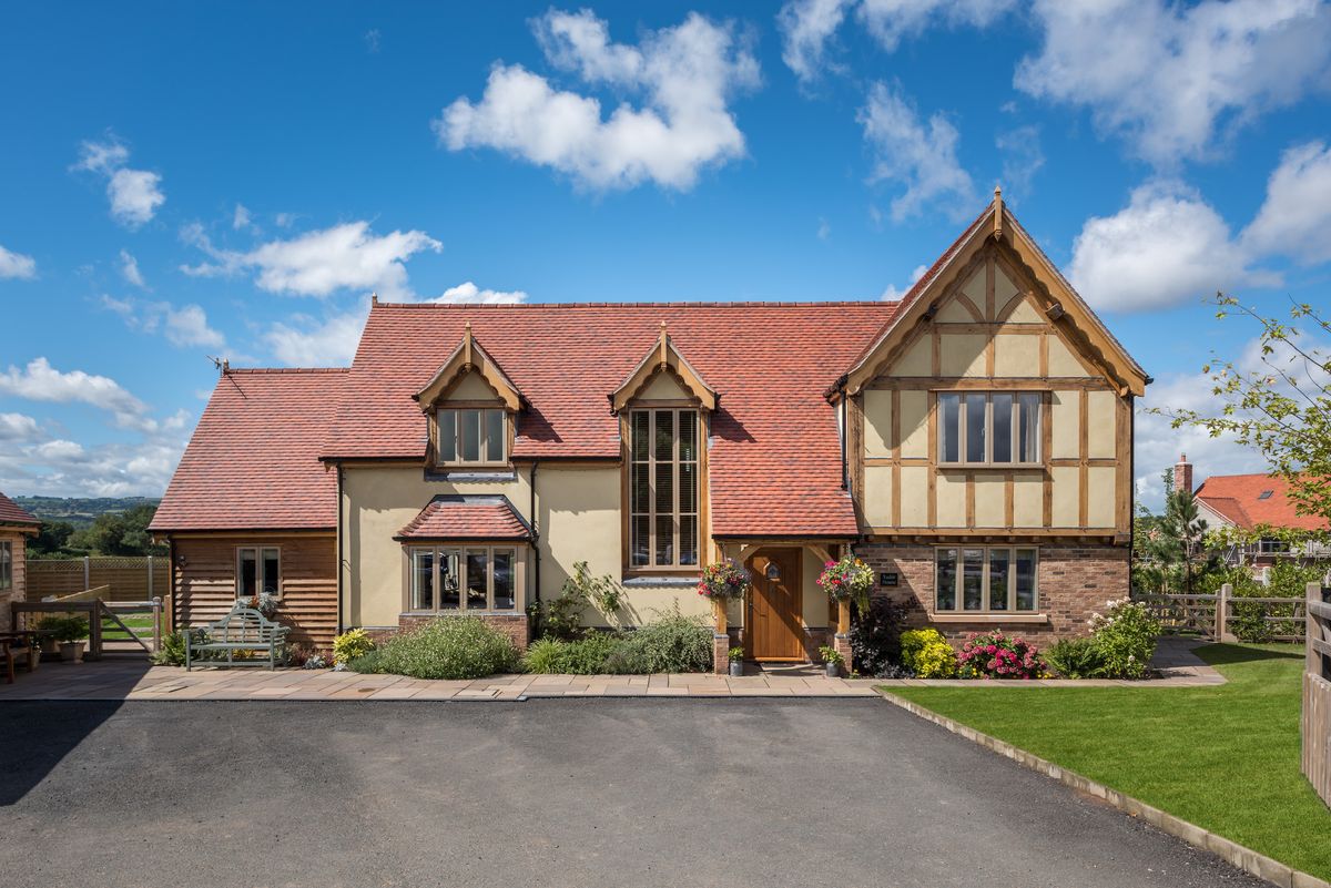 20 Characterful Traditional-Style Homes | Homebuilding