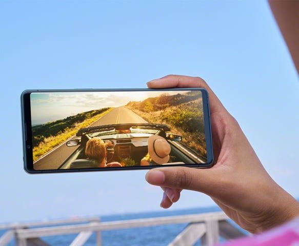 Sony finally unveils the Xperia 5 IV, a small flagship with big camera ...