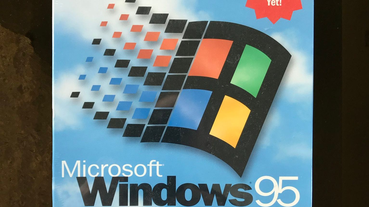Ex-Microsoft exec unearths first-ever copy of Windows 95, in pristine ...