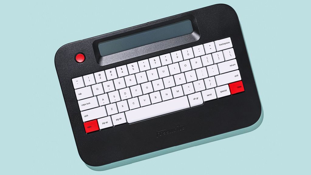 Freewrite Alpha: Is it a minimalist’s dream digial typewriter? | Laptop Mag