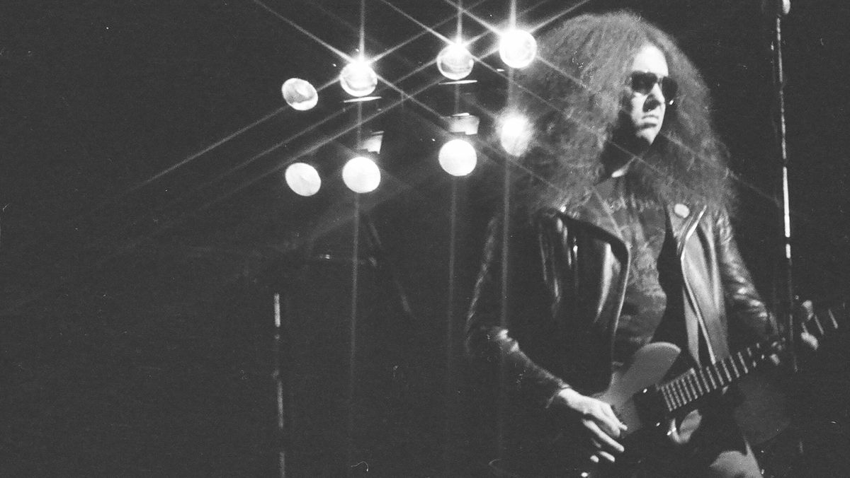 Original Motörhead guitarist Larry Wallis dead at 70 | Guitar World
