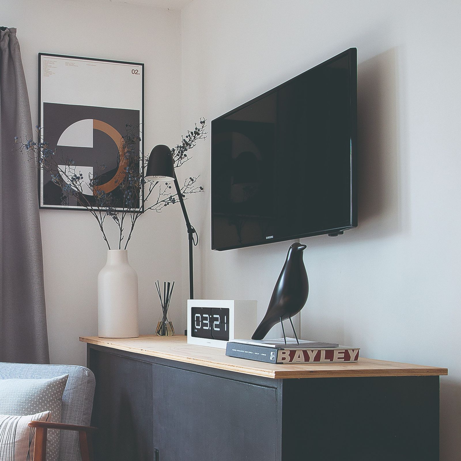 How to hide TV wires – 5 ways to eliminate messy cords | Ideal Home