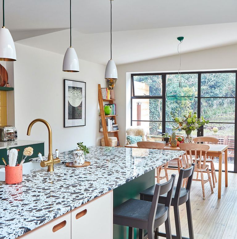 Colourful kitchen transformation: rainbow colours enliven tired space ...