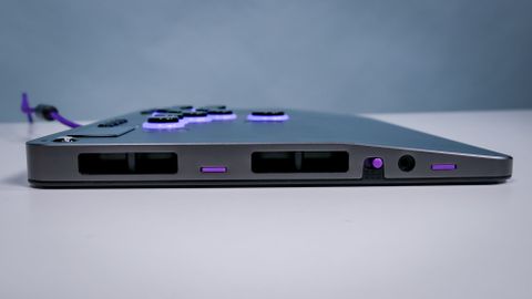 I tried a leverless controller for the first time — it’s both weird and ...