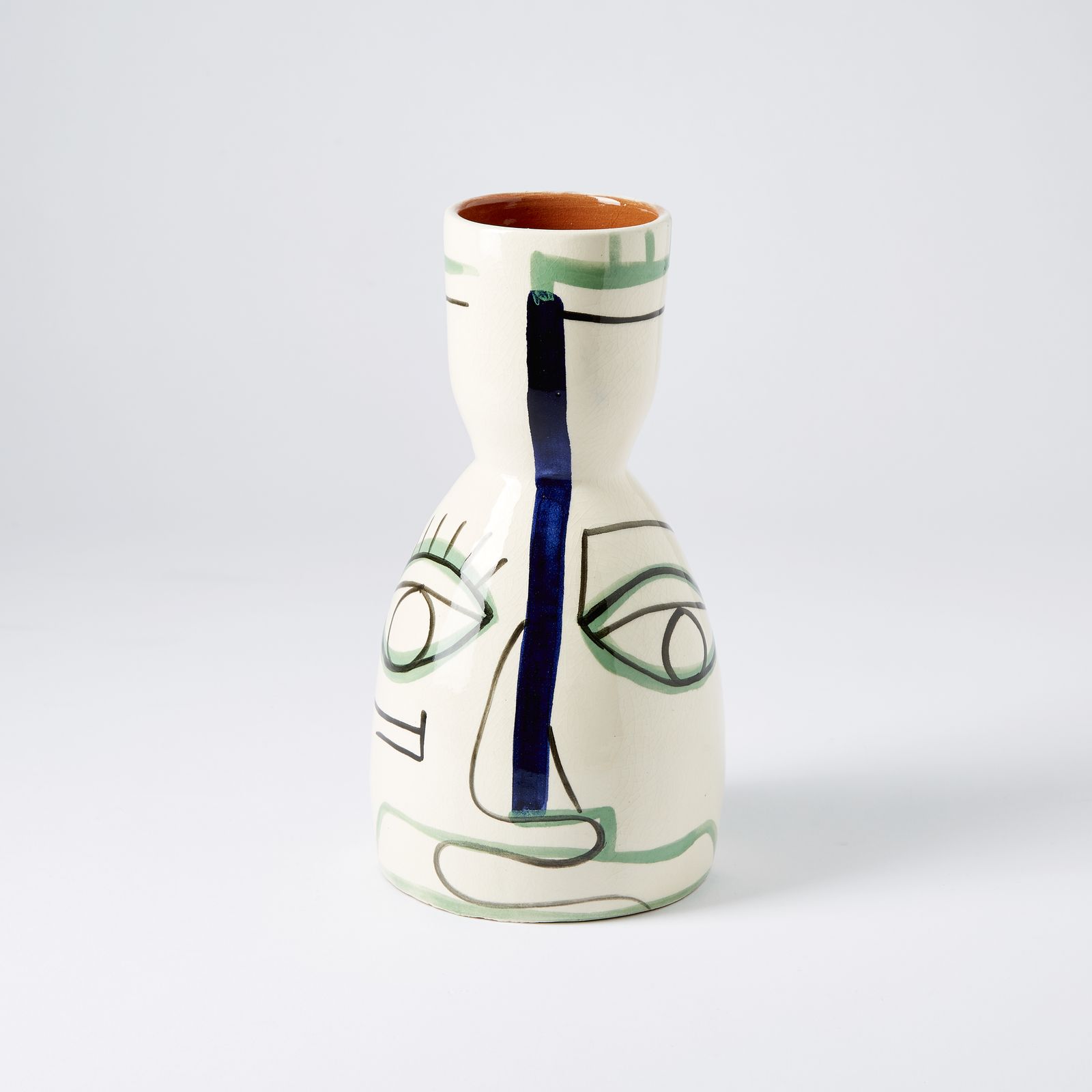 The Latest Vases Trend Is Not Just A Pretty Face