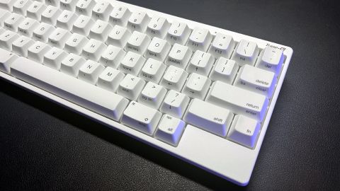 HHKB Professional Hybrid Type-S Snow Review: Pretty, White, and Very ...