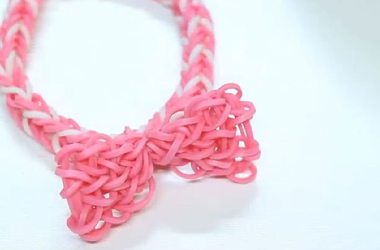 15 amazing loom band ideas: what can you make with loom bands? | GoodtoKnow