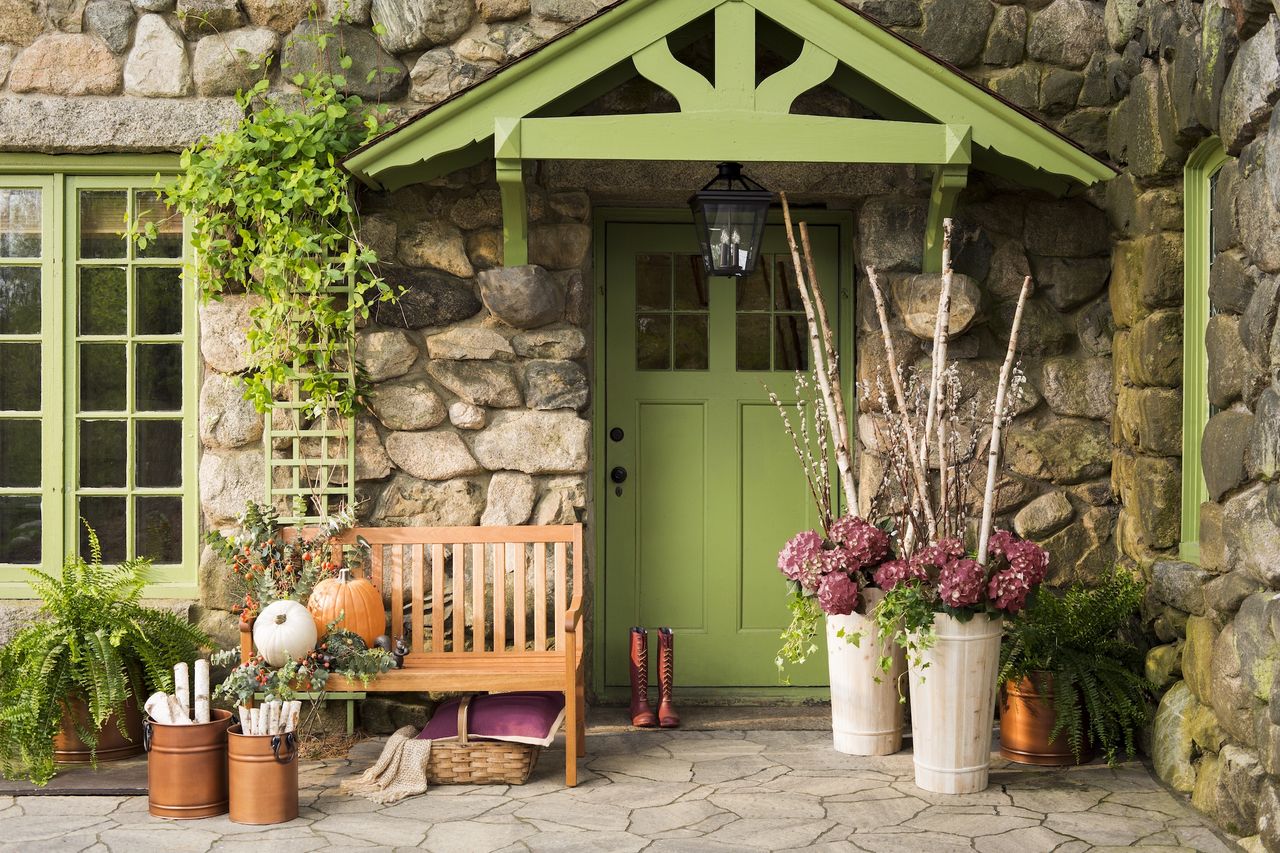 Farmhouse fall decor ideas – 15 rustic ideas for this autumn | Real Homes